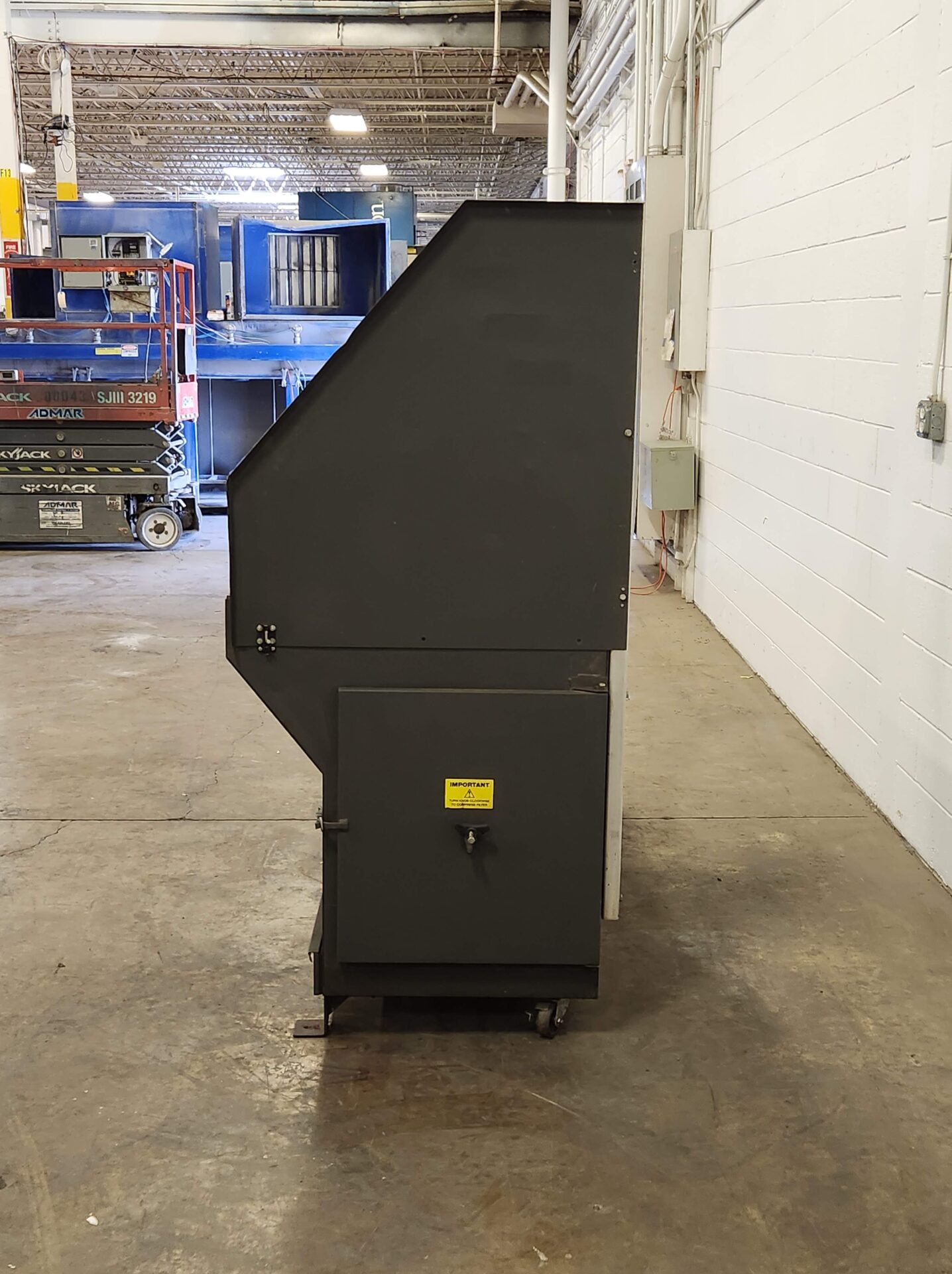 2,000 cfm Diversitech DD 2x4 Downdraft Dust Collector AM23566 - AM ...