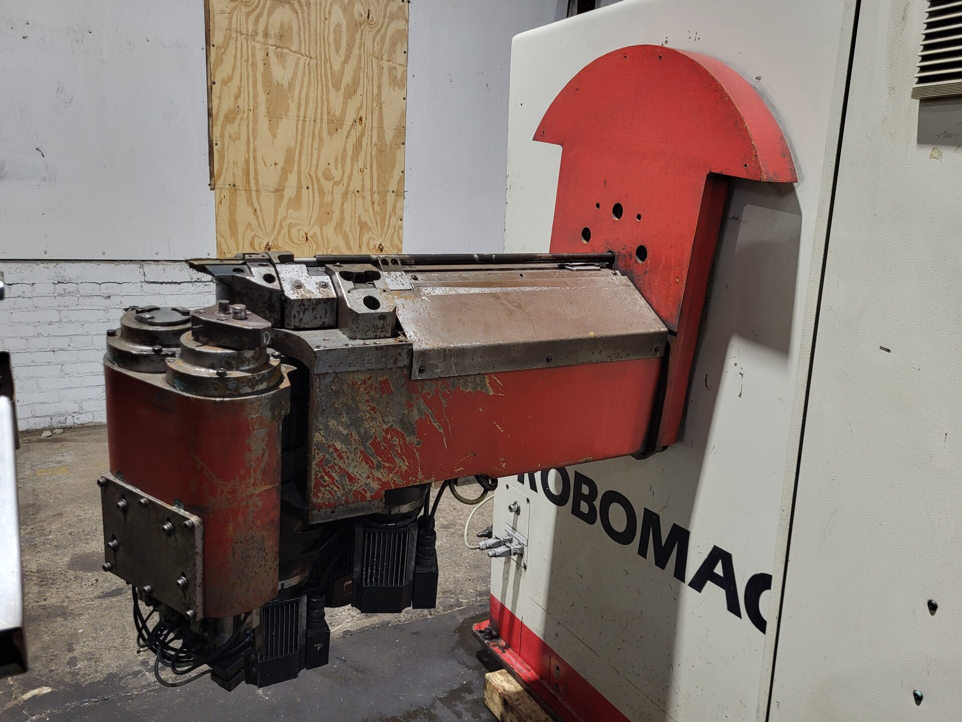 0.510" Latour Robomac 213 CNC Tube Bender AM23907 - AM Industrial