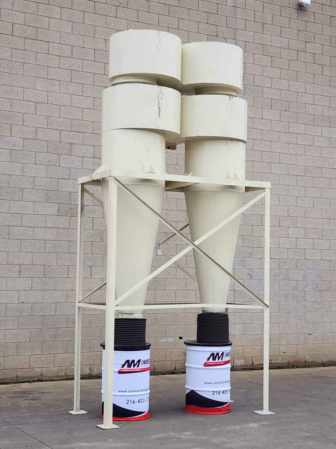 A Guide to Cyclone Dust Collectors - AM Industrial