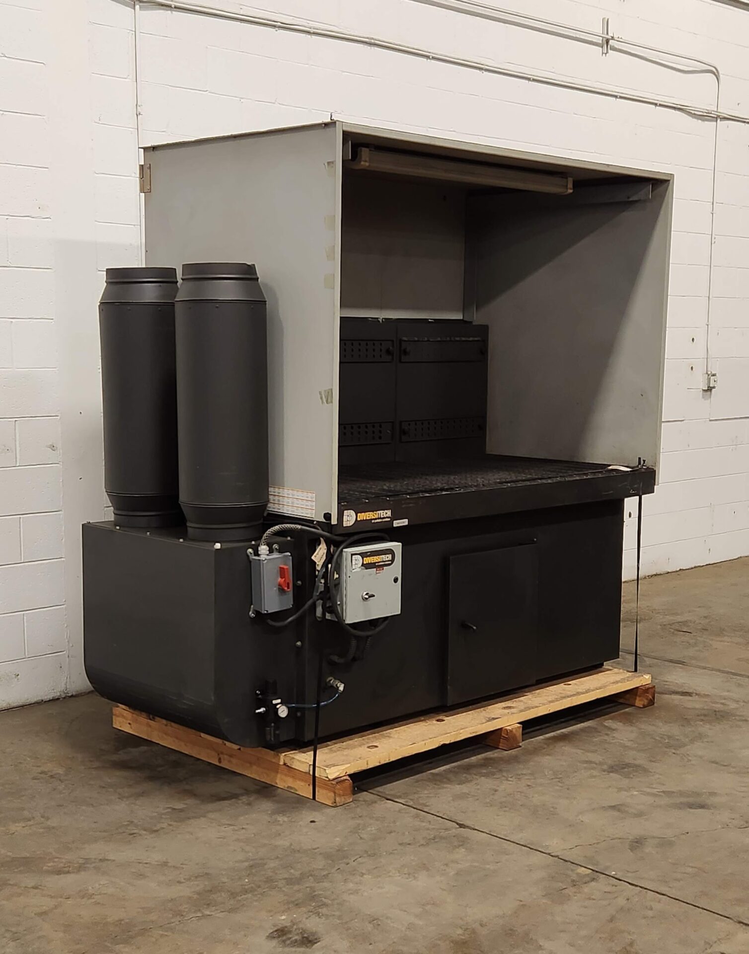 4,300 cfm Diversitech 3' x 6' Downdraft Dust Collector AM24286 - AM ...