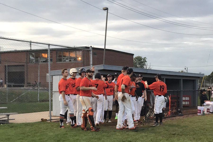 Baseball participates in Orange and Black Series - The Andersonian