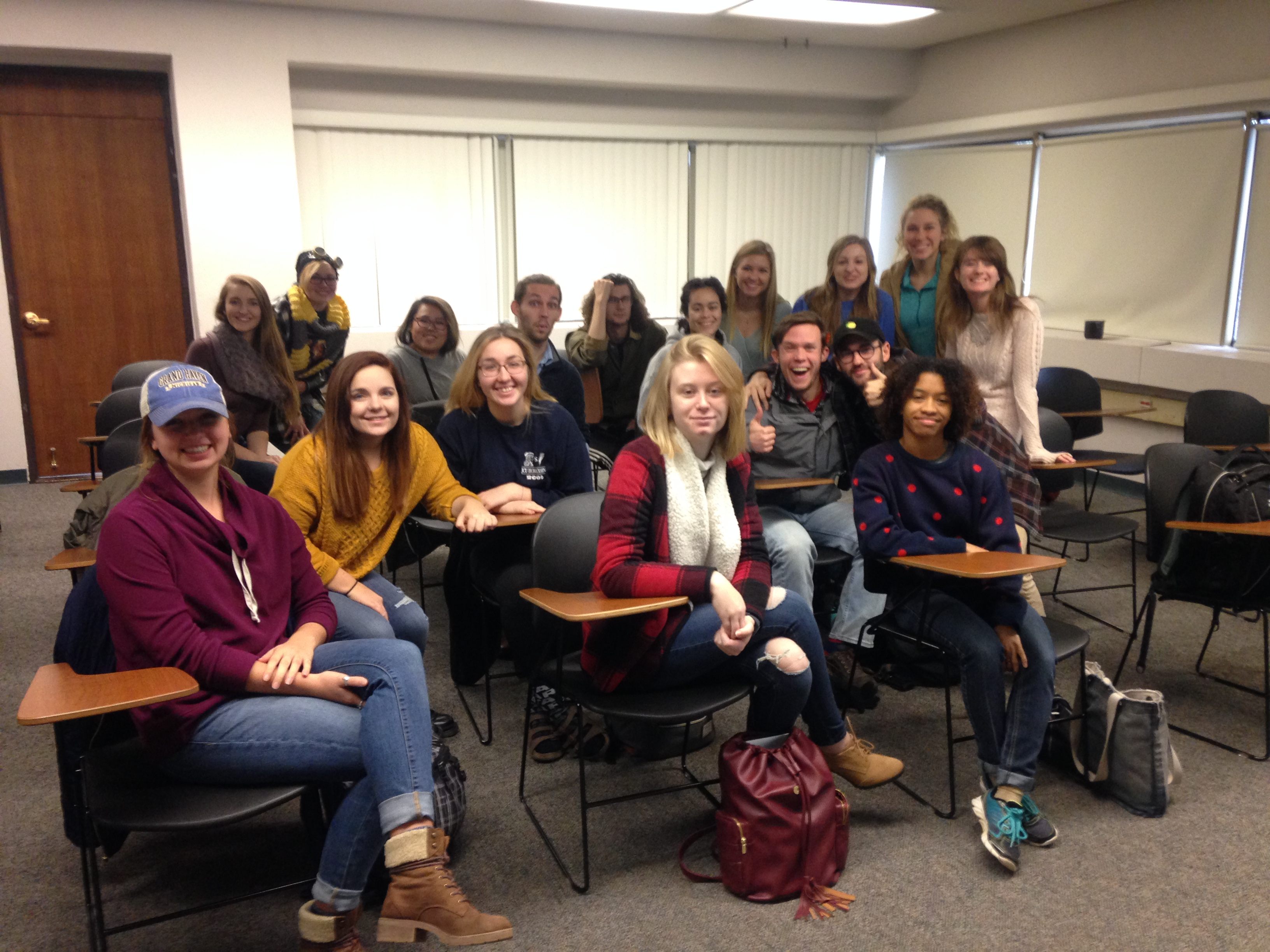 Poetry class creating magazine of classwork - The Andersonian