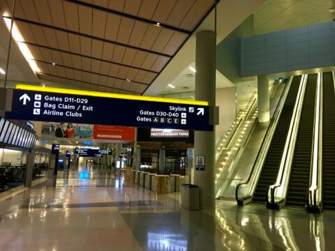 Dallas Fort Worth Airport Guide (DFW) | Airport Parking Reservations