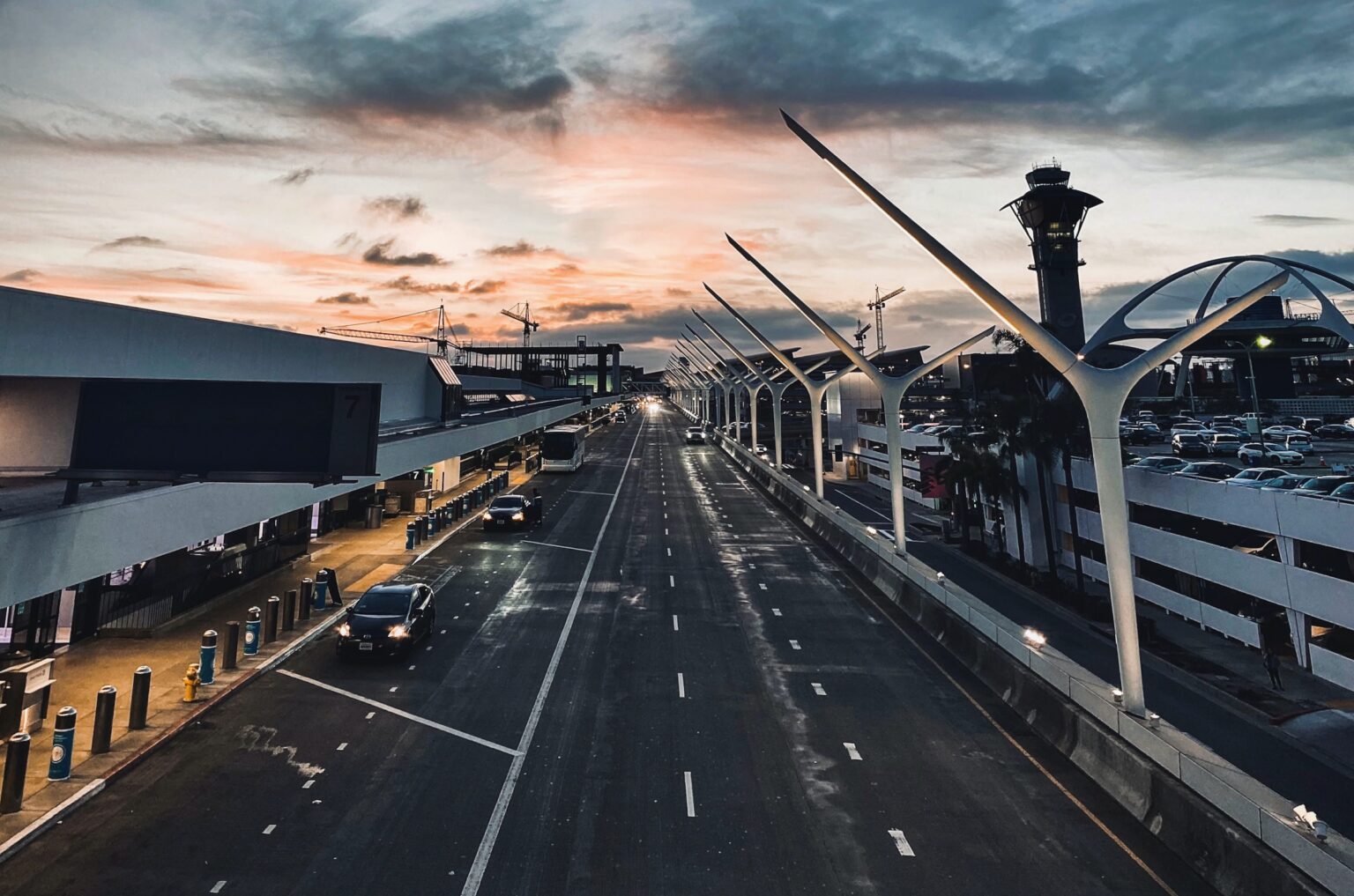 The Ultimate Guide to Finding the Best Parking at LAX