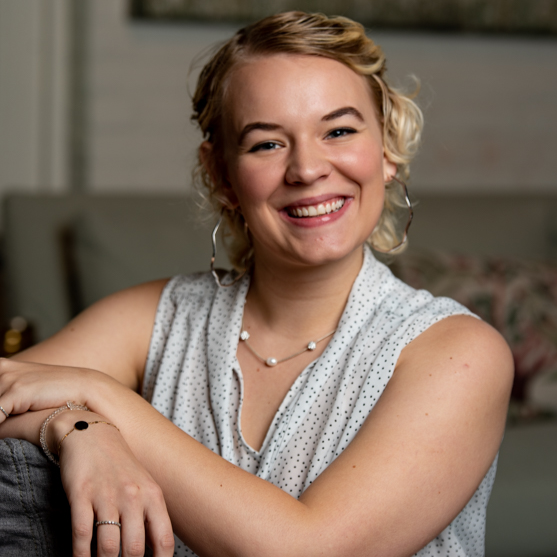 Lisa Schriever's Instagram, Twitter & Facebook on IDCrawl