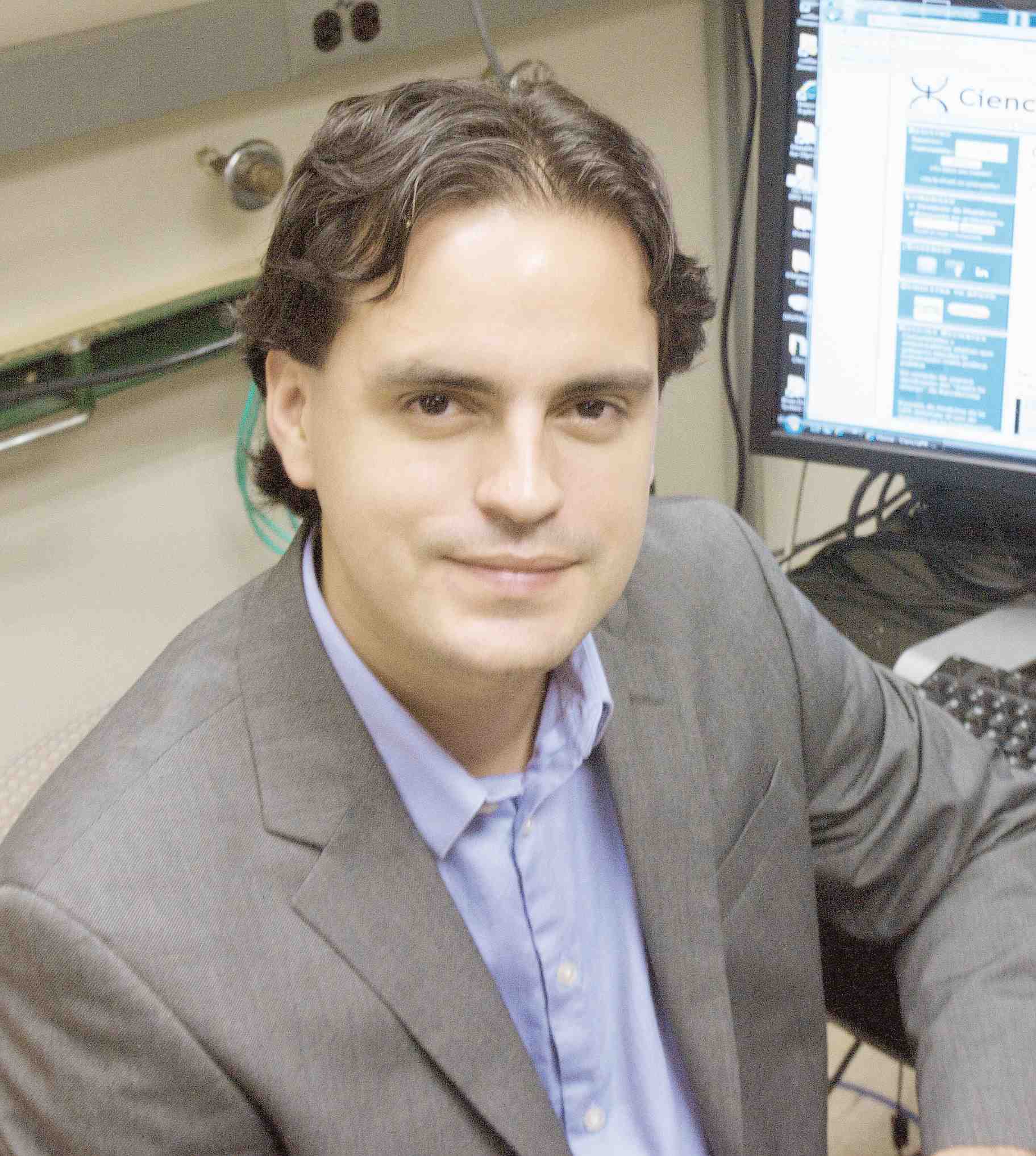 Daniel Colón Ramos - El Nuevo Día