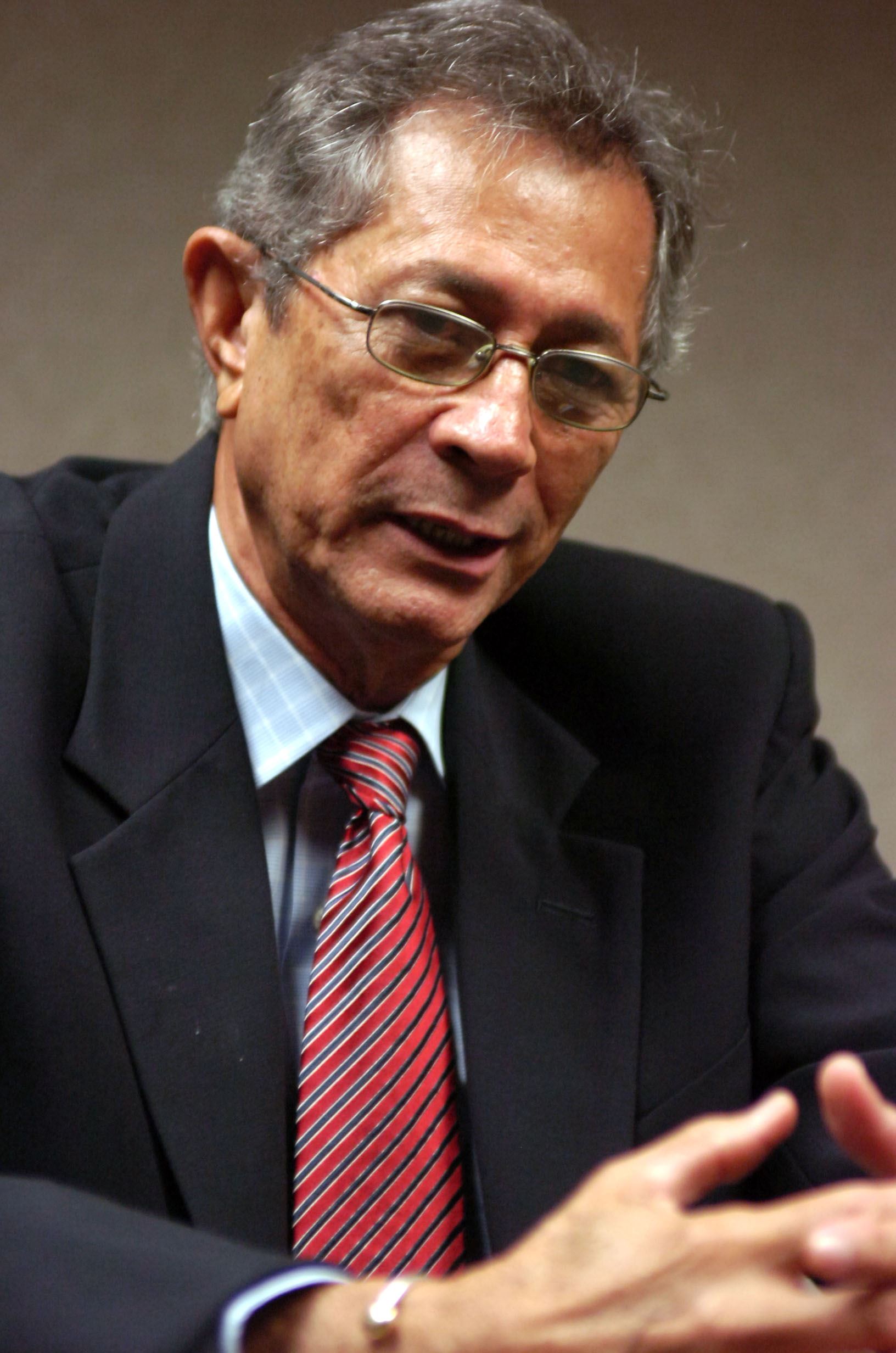 Héctor Sostre Narváez - El Nuevo Día