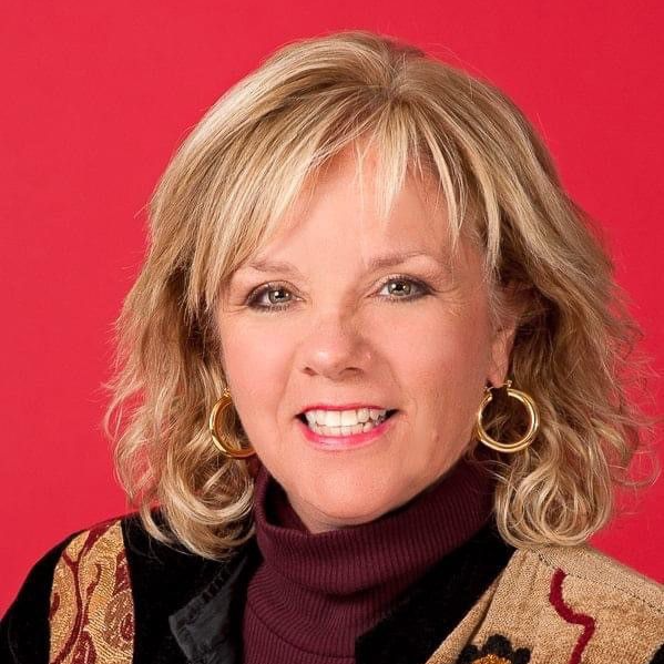 Cammie McKenzie - El Nuevo Día