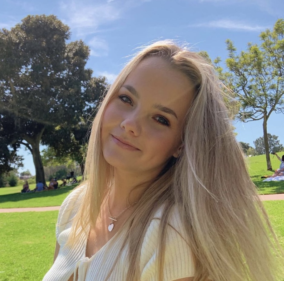 Catherine Stuart-Chaffoo - Annenberg Media