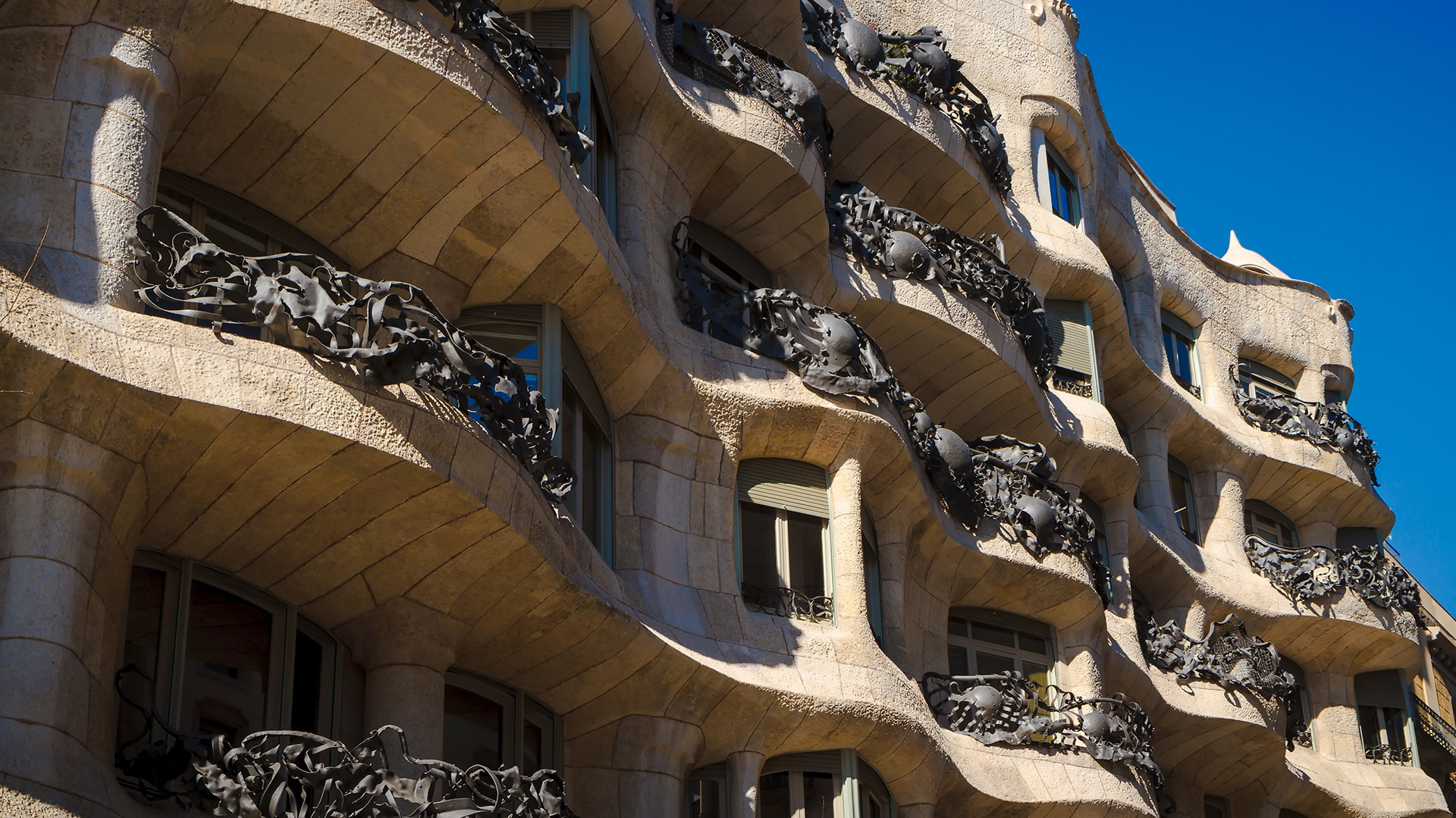 La Barcelona De Gaudí Infobae