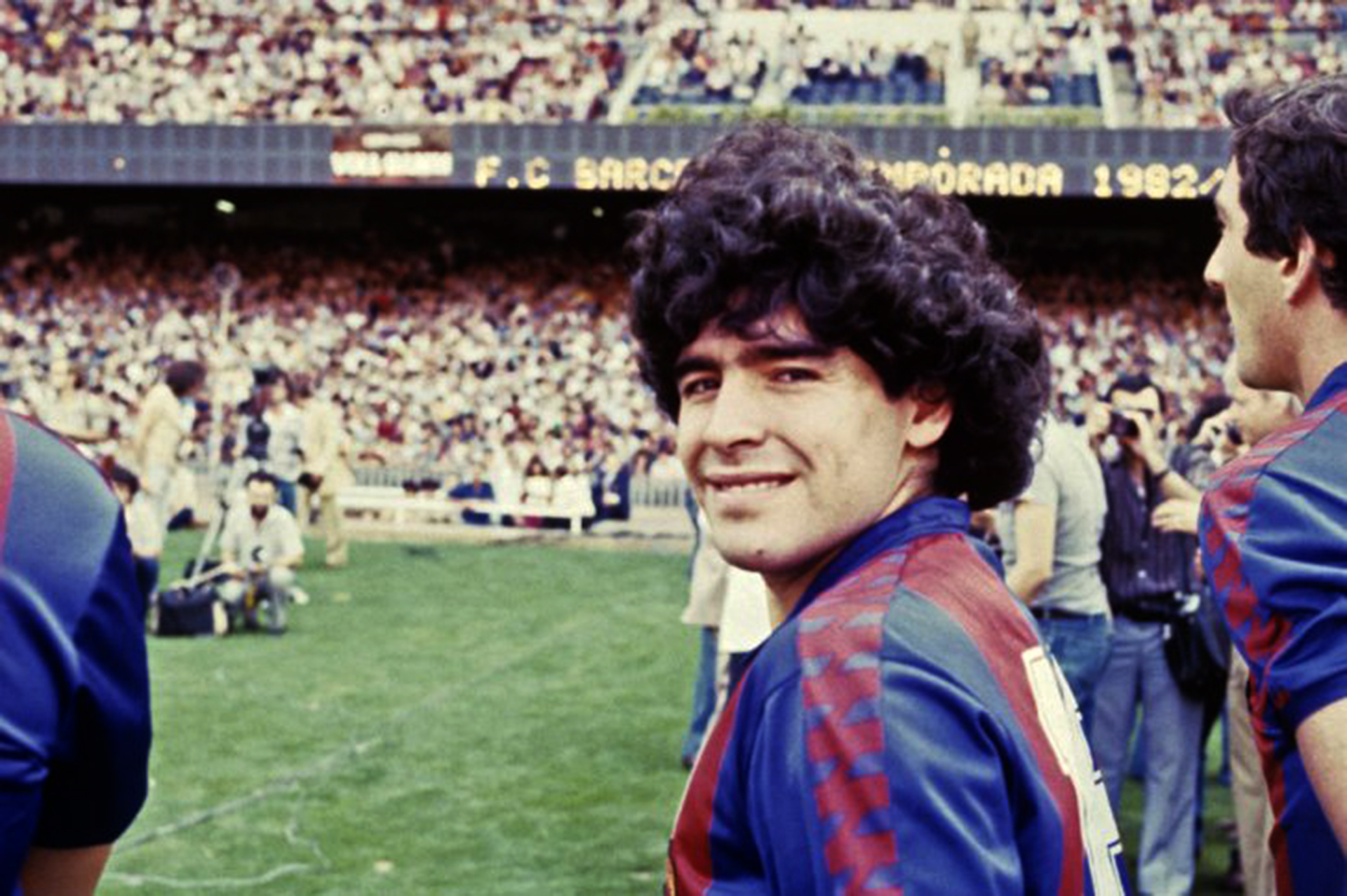 Las 58 Mejores Fotos De Diego Maradona En Su Cumpleaños N° 58 Agenciafe