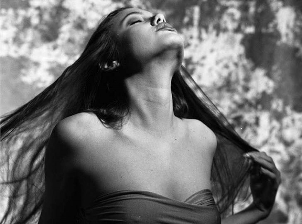 19 Increíbles Imágenes De Angelina Jolie Cuando Tenía 15 Años Infobae