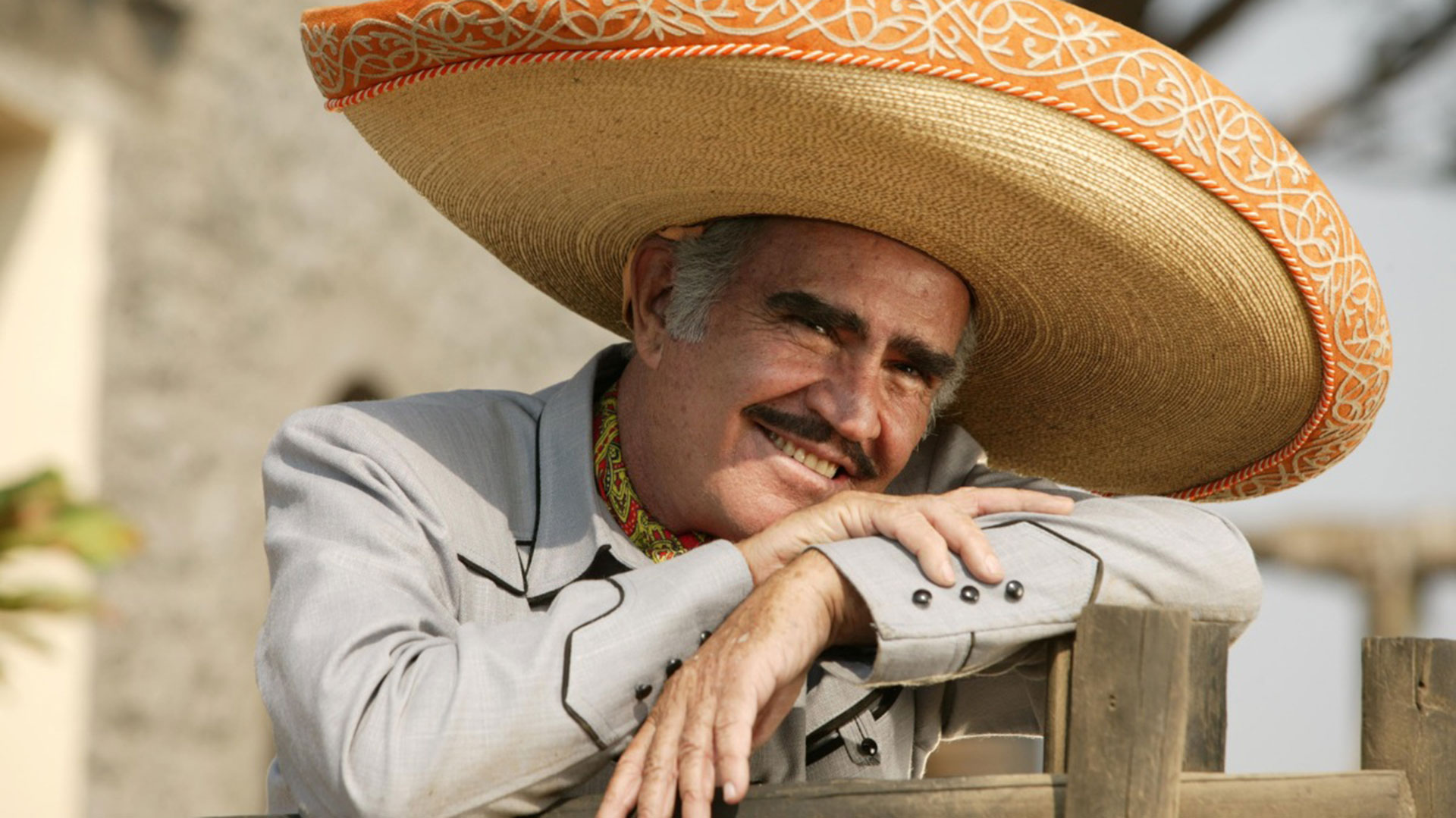La foto del icono ranchero Vicente Fernández que sorprendió a sus ...