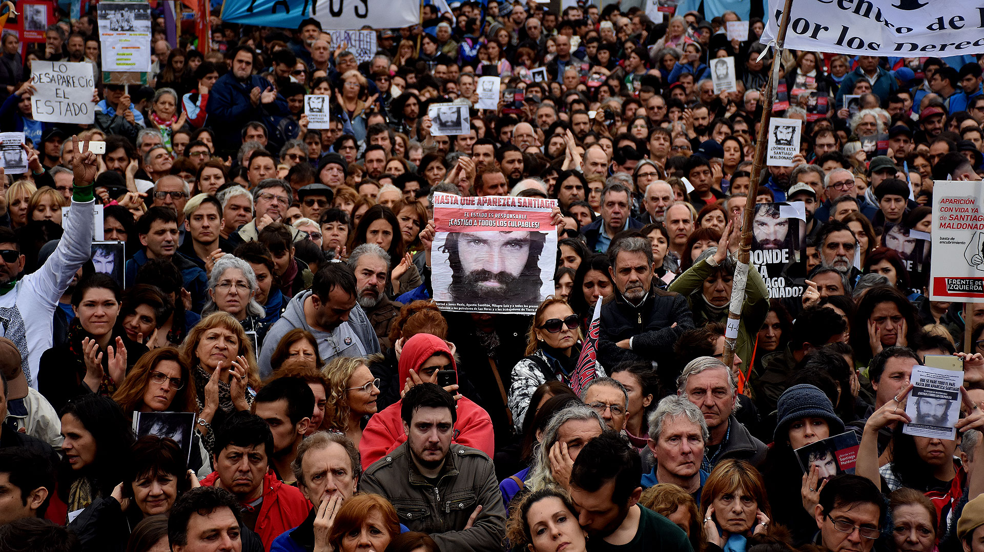 45 Fotos De La Marcha En La Plaza De Mayo Por Santiago Maldonado Infobae