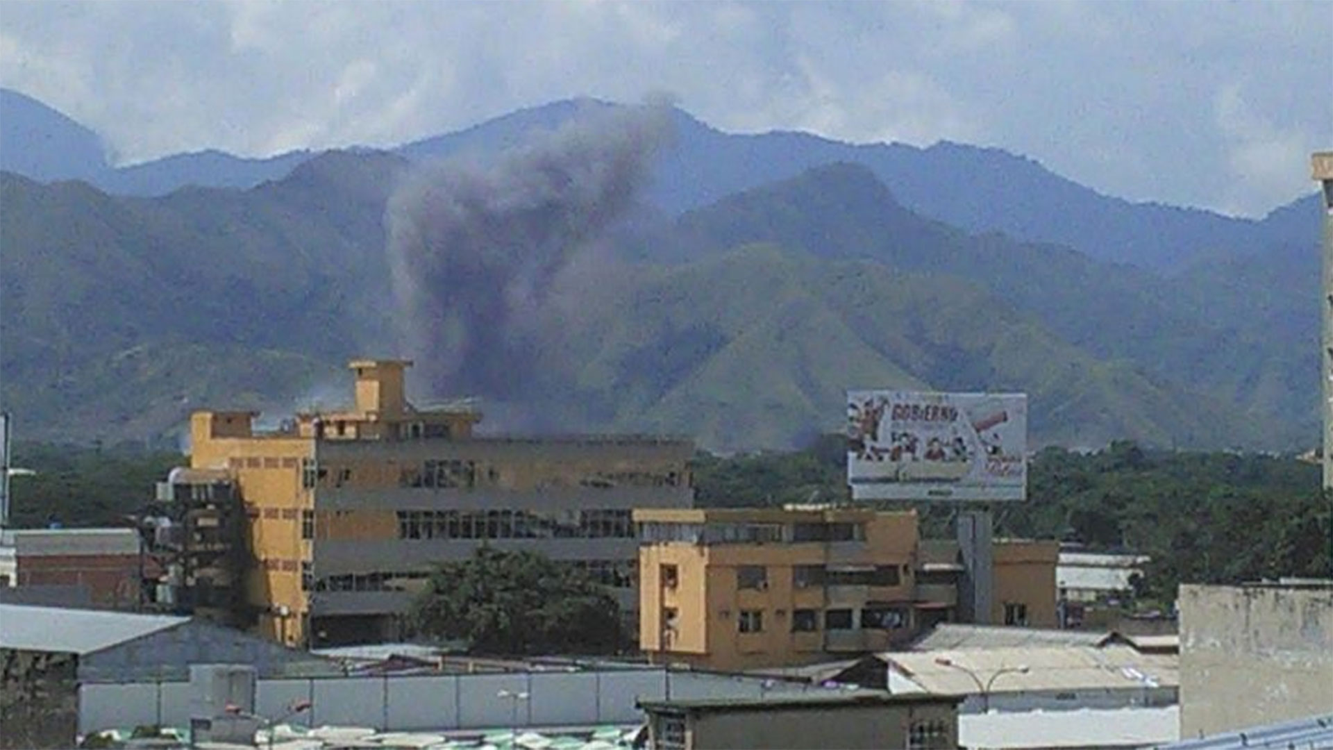 Reportaron una explosión en una fábrica estatal de armas en Venezuela ...