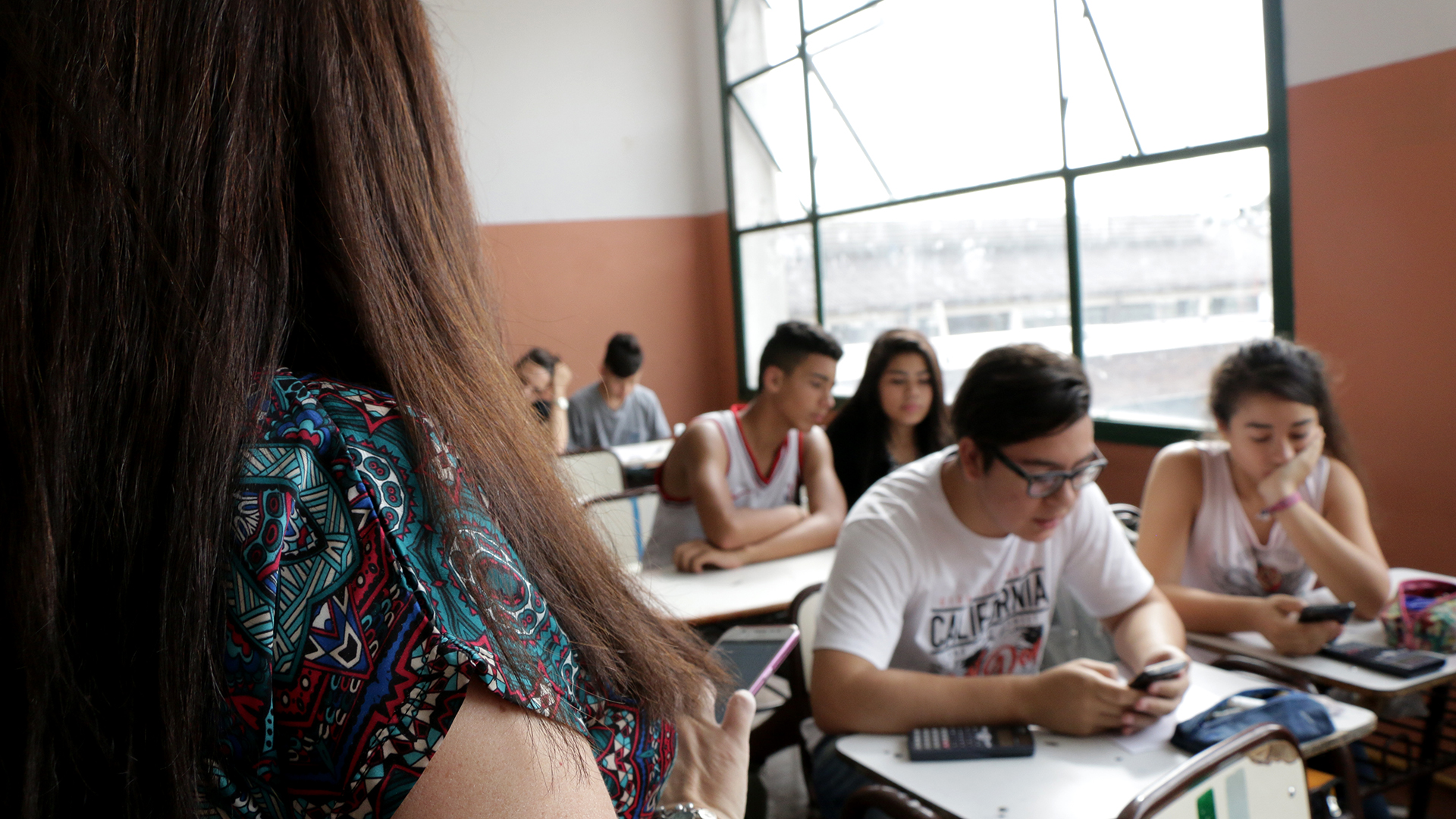 El Mal Uso Del Celular En El Aula De Clases Compartir Celular