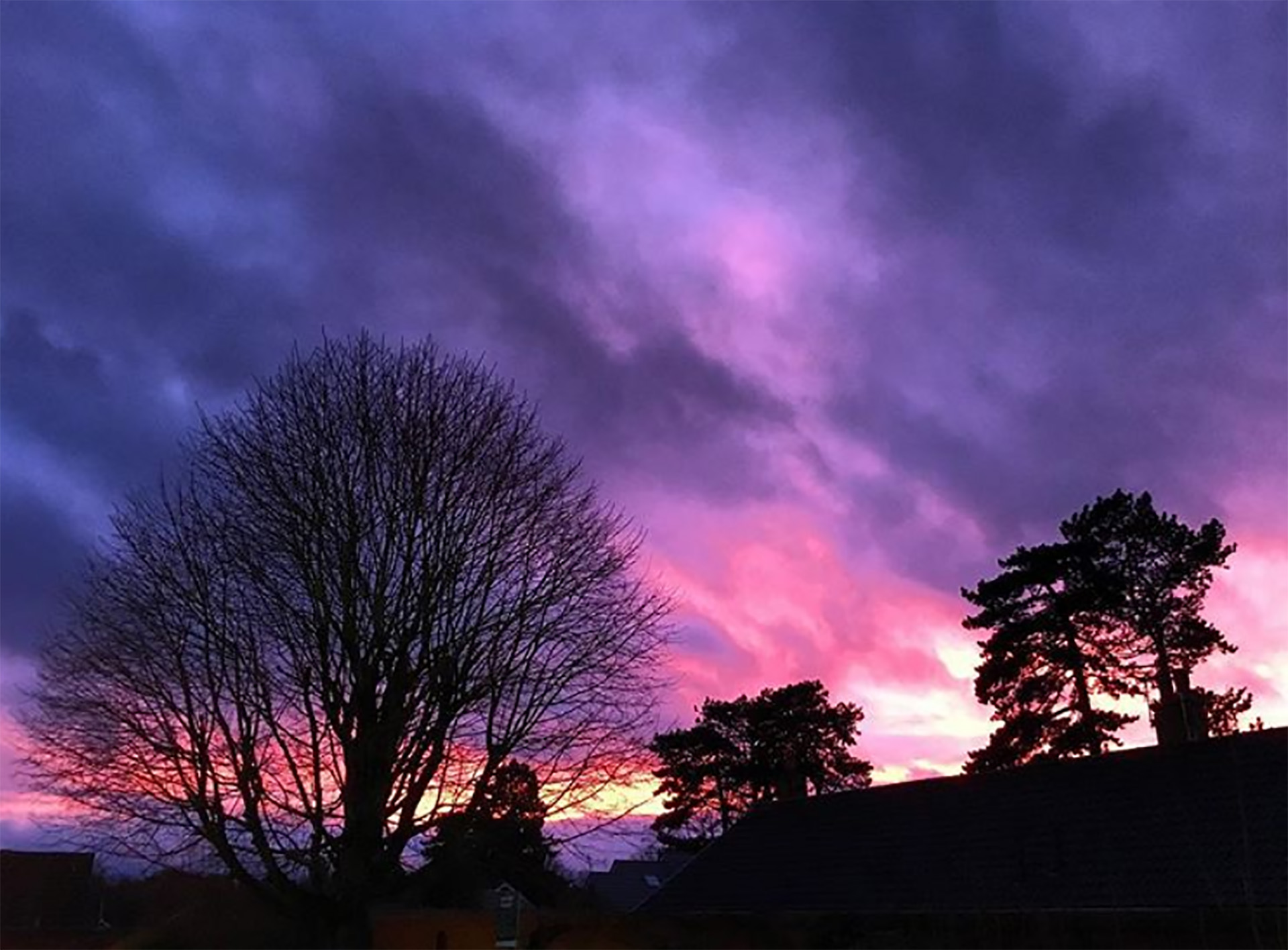 Cielo Morado Lleno El Cielo Morado Con Tonalidades Azules Es Arte 💜