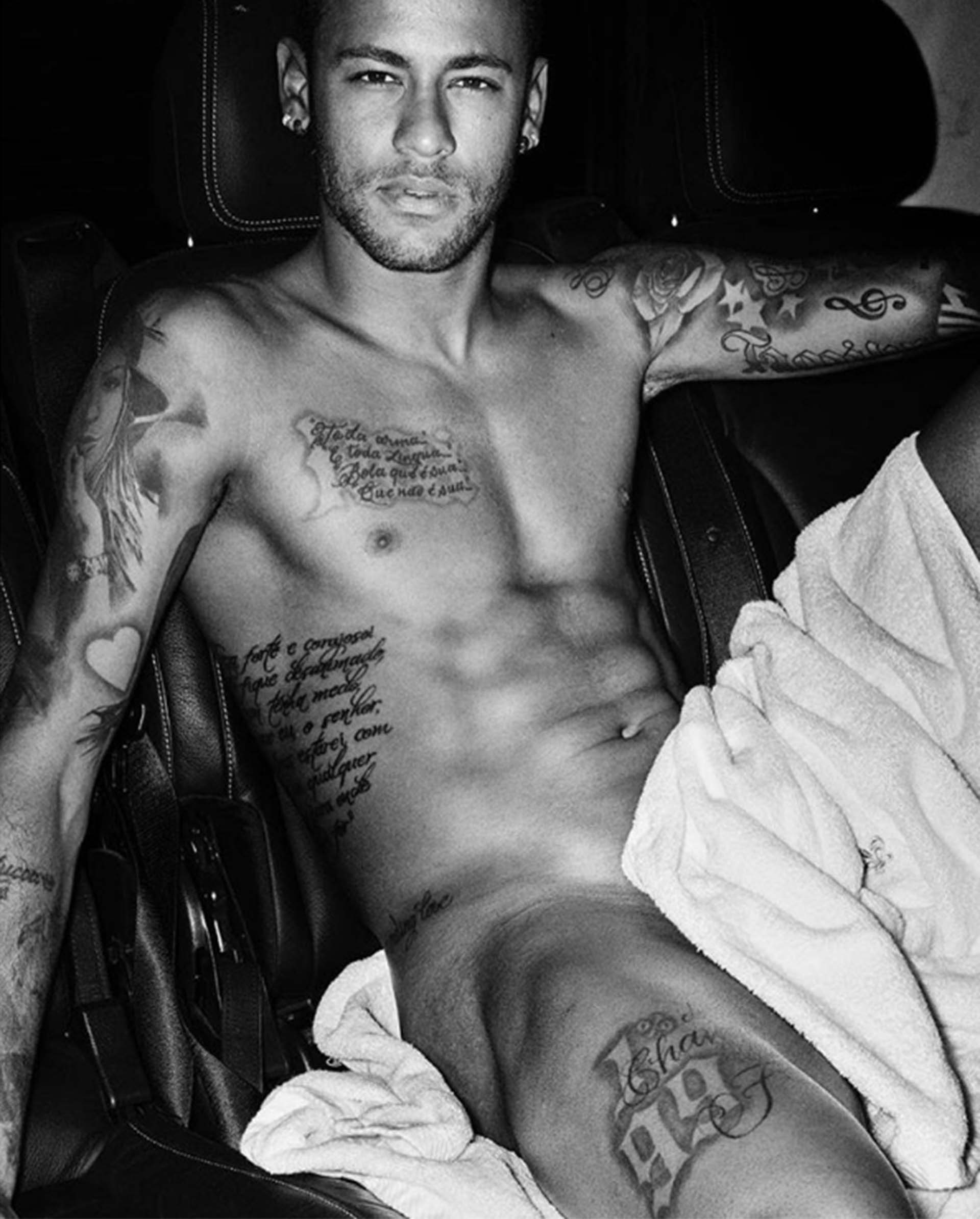 Neymar Posó Desnudo En Instagram Y Rafinha Se Burló De él Infobae 0918