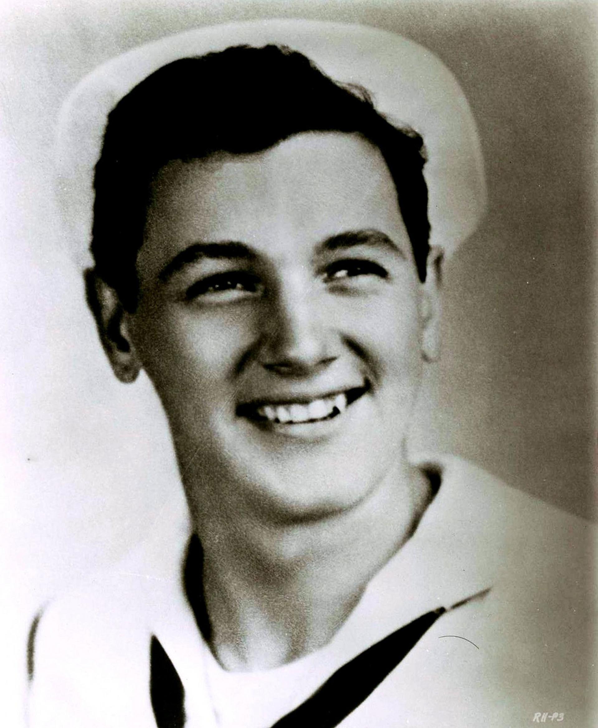 Rock Hudson La Vida El Drama Y La Muerte Del Primer Actor Famoso Que Se Atrevió A Confesar Que