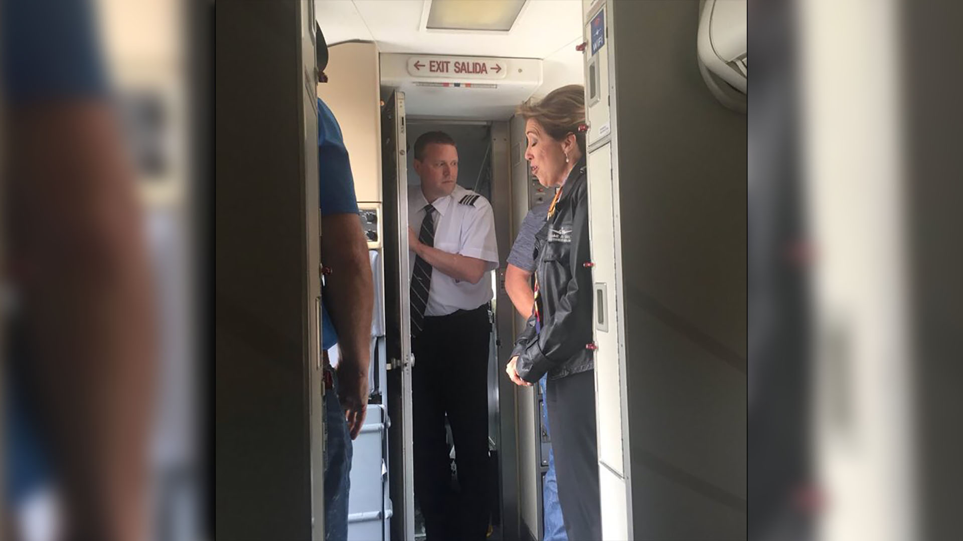 Heroína De Nervios De Acero Quién Es La Piloto Del Vuelo De Southwest Que Evitó Una Tragedia
