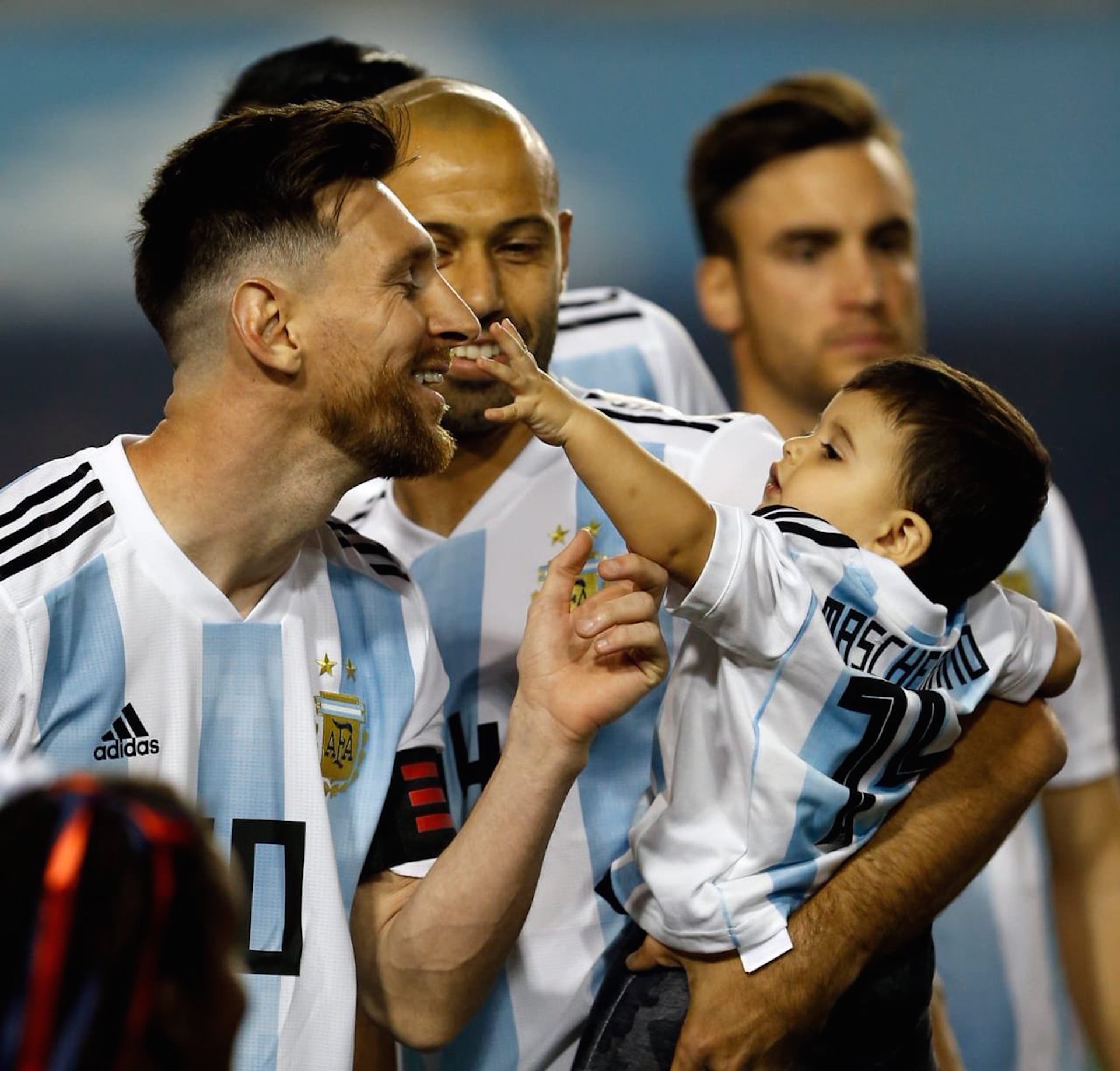 Rusia 2018 El Piropo De Mascherano A Messi La Arenga De Macri Y ¿qué 9899