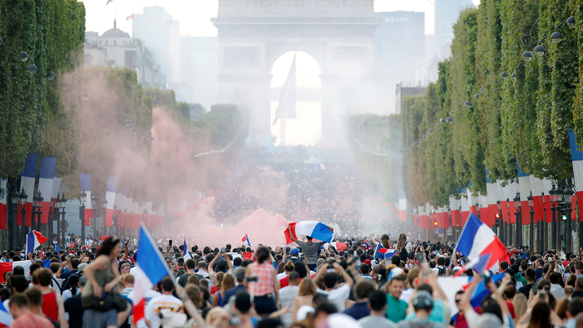 Locura En París Así Se Vivió La Consagración De Francia En El Mundial