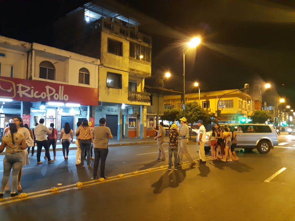 Un Sismo De 65 Grados De Magnitud Dejó Dos Heridos Y Casas Dañadas En Ecuador Infobae
