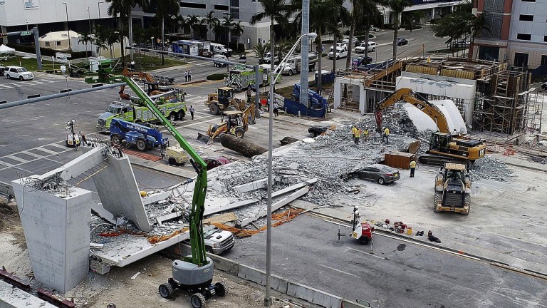 Multas Por Usd 86658 A Compañías Que Construyeron El Puente Peatonal 4824