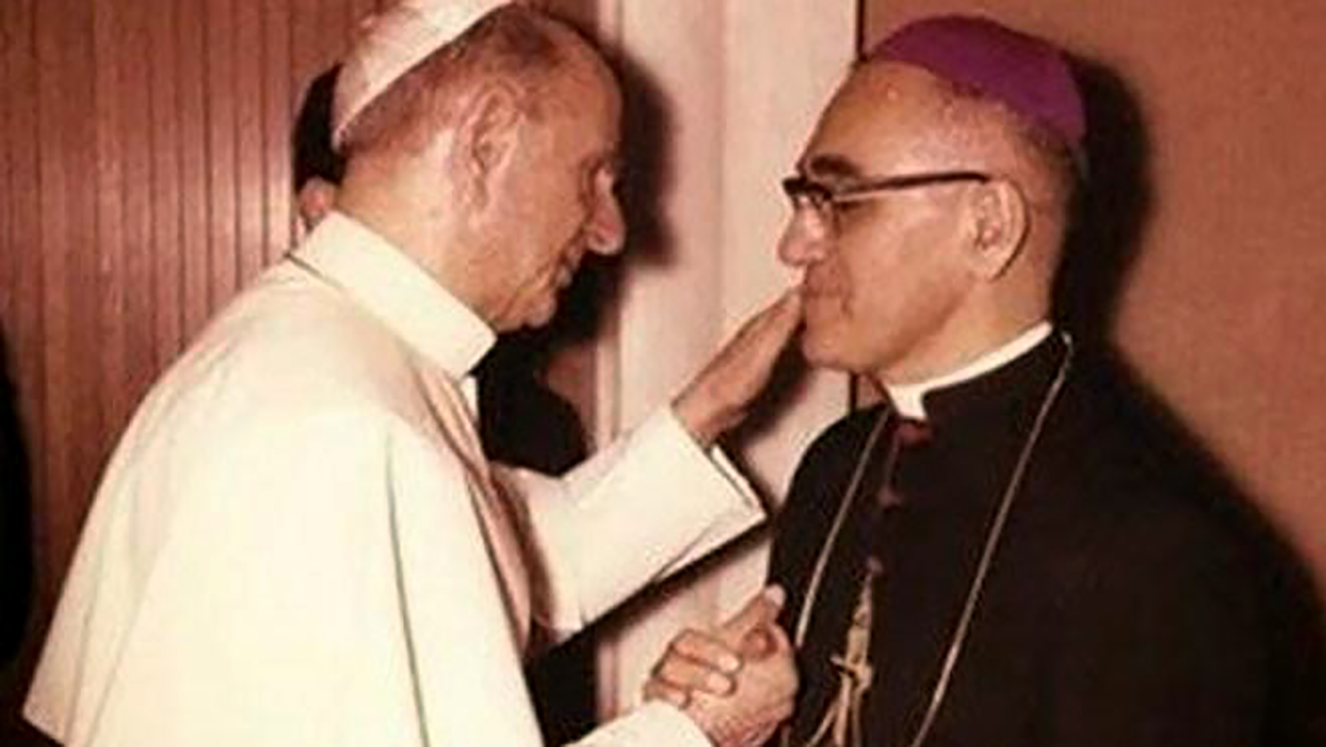 Las Controversiales Vidas Del Papa Pablo Vi Y Monseñor Romero Que Hoy