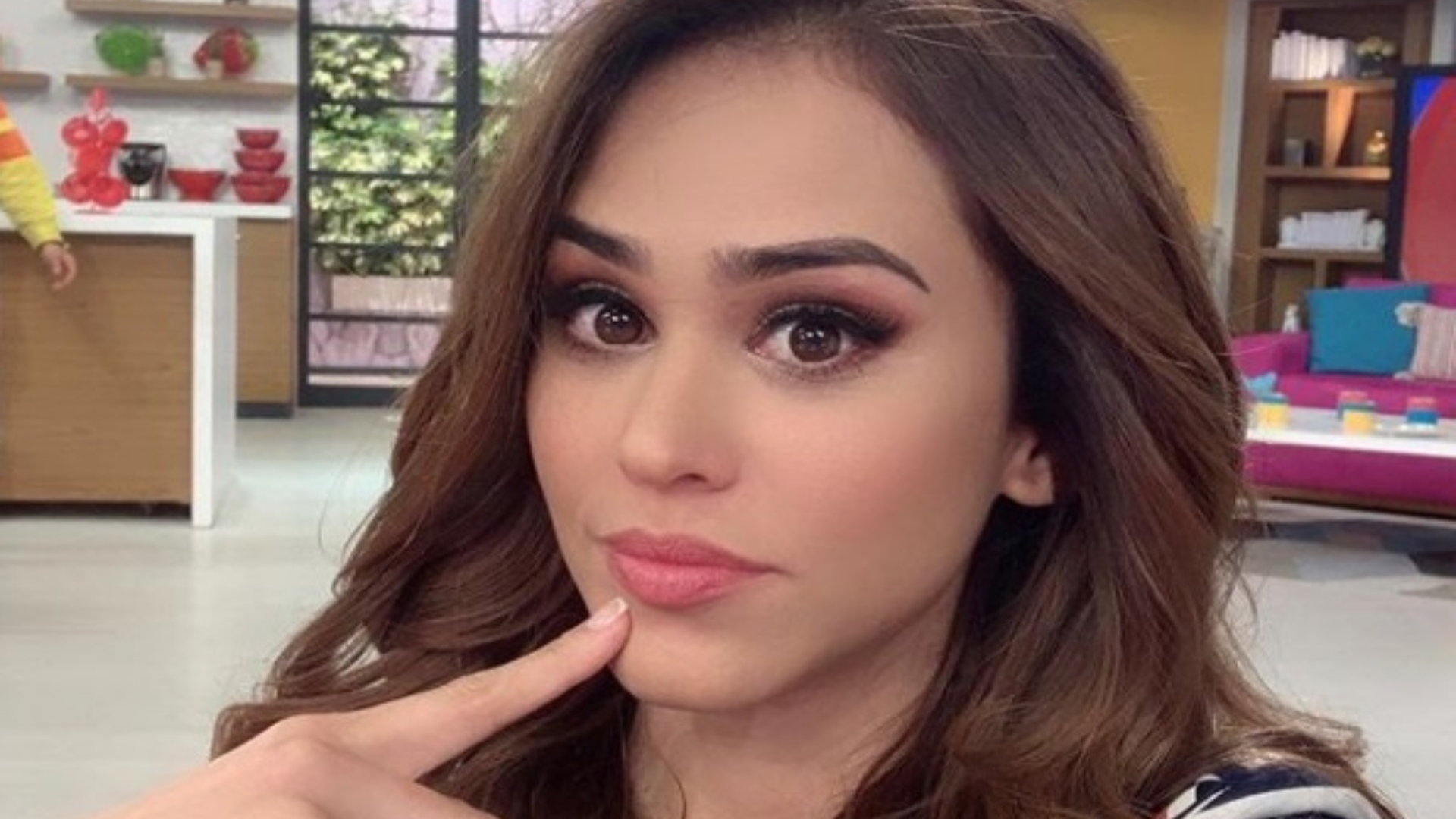Yanet García La Chica Del Clima Más Linda Del Mundo Fue Captada En 7613