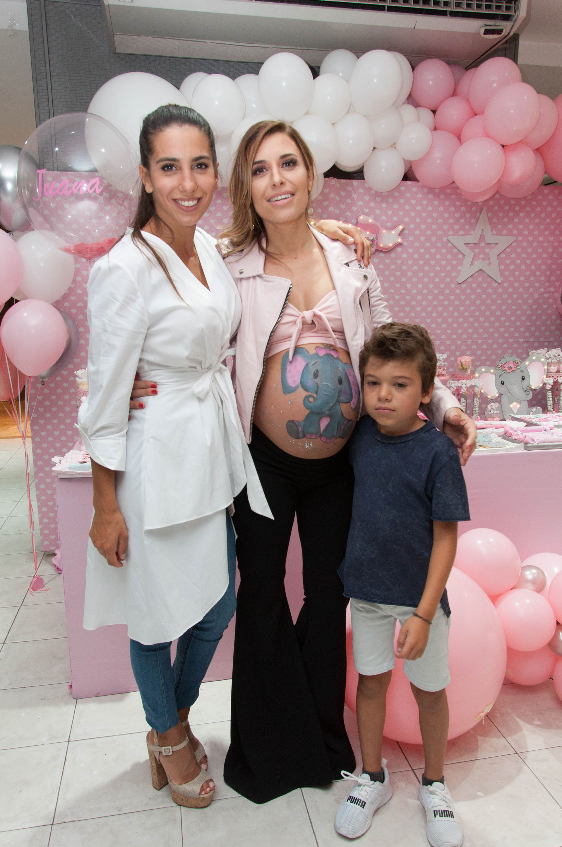 Embarazada de 8 meses, Mariana Brey festejó la pronta llegada de Juana ...