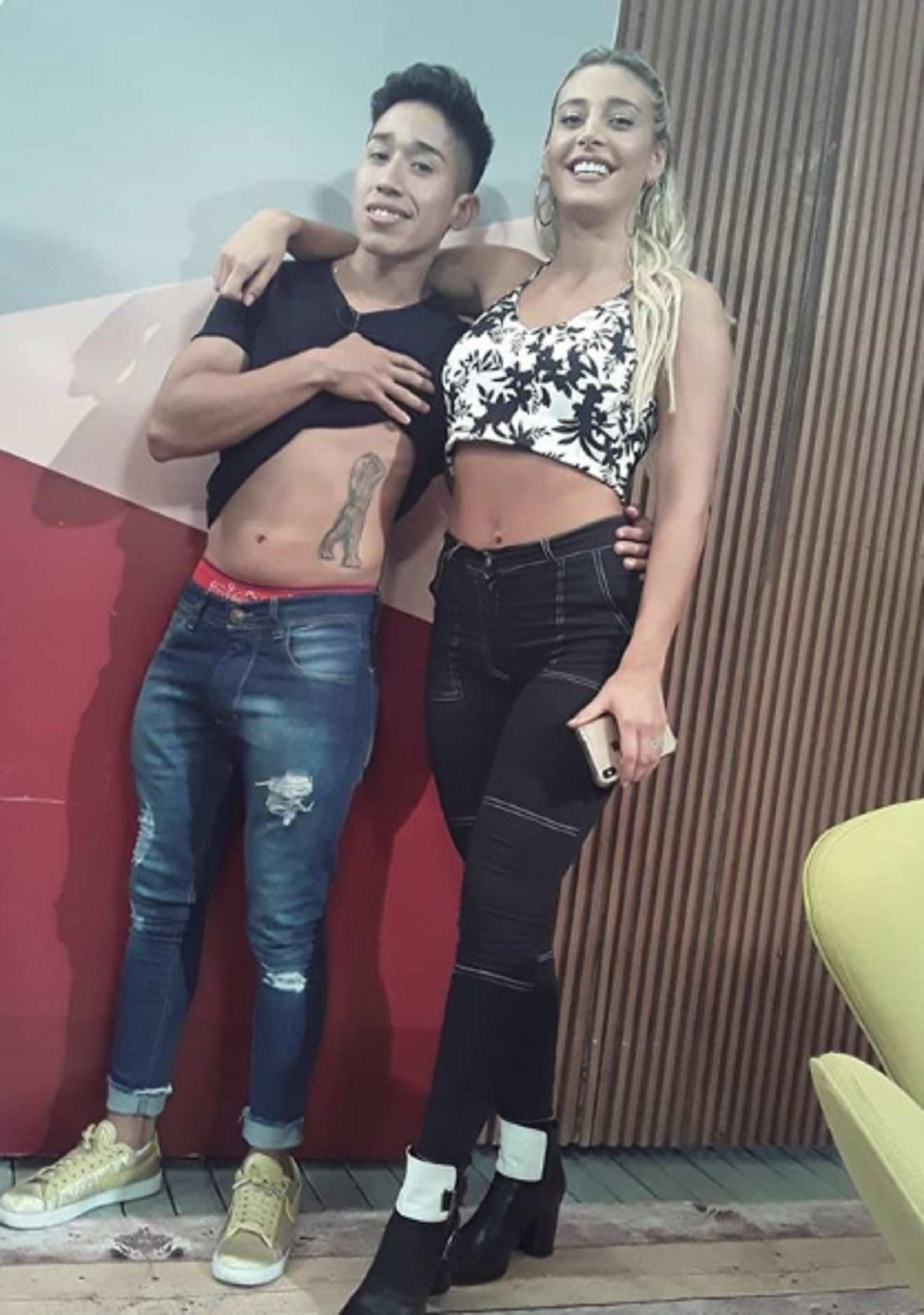 Un Fanático Se Tatuó El Cuerpo De Sol Pérez En Su Abdomen La Reacción