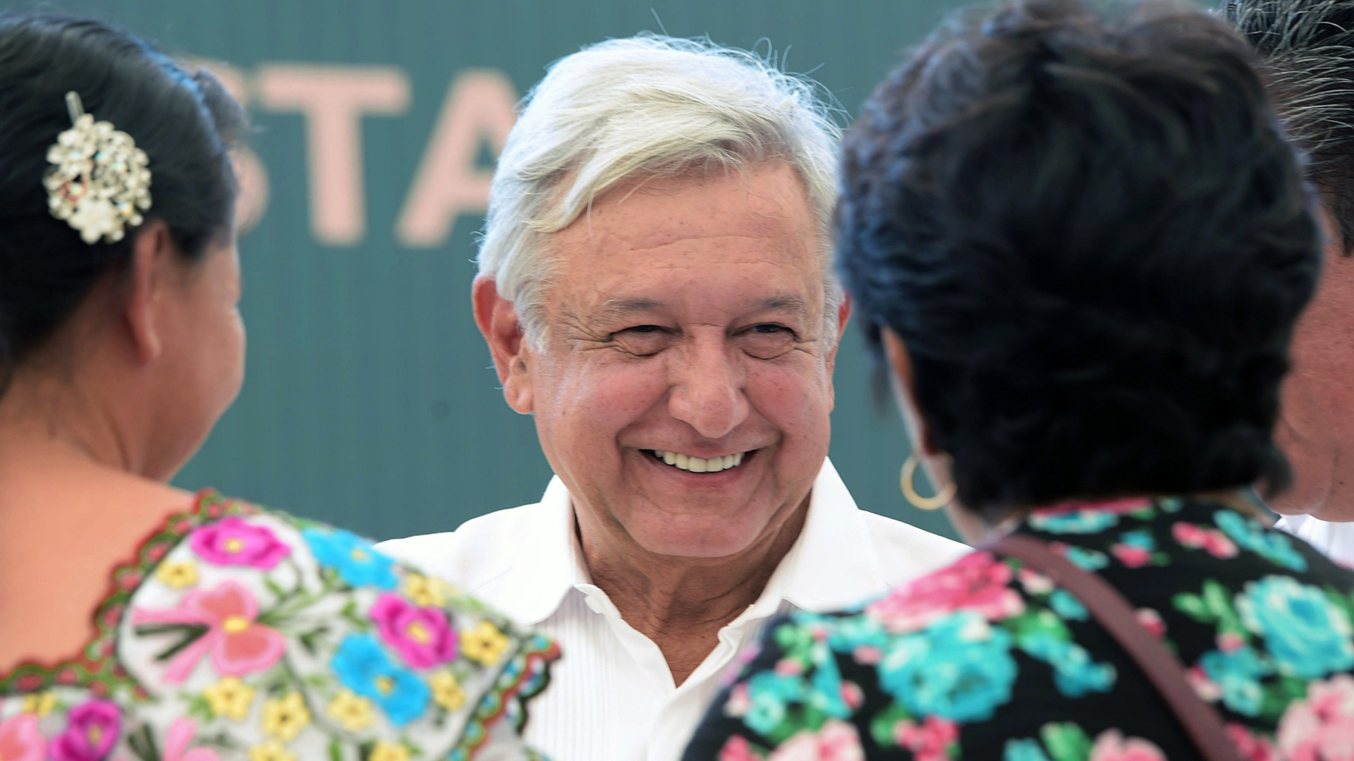 La Estrategia De Amlo Para Anular La Reforma Educativa Que Promulgó