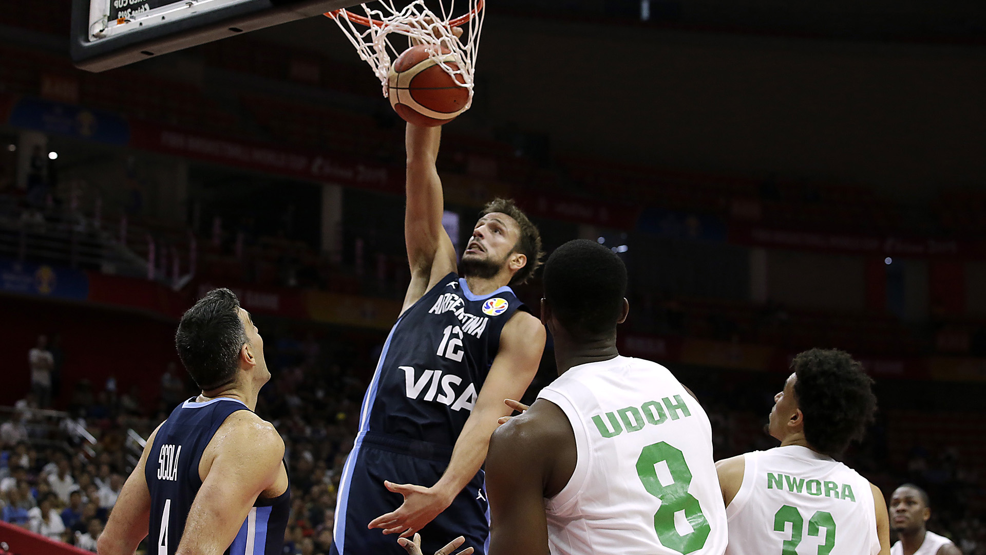 La Columna Del Chapu Cuando Todo Se Complicaba Apareció Luis Scola 
