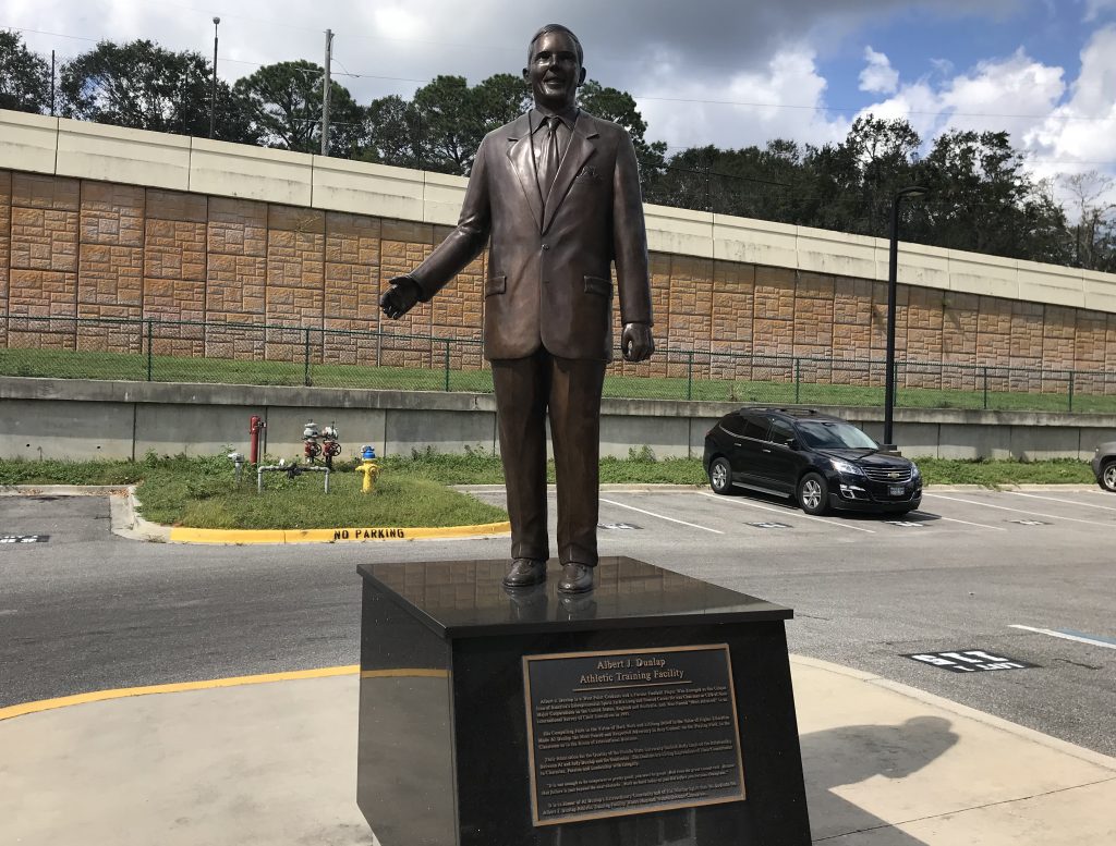 Ocala couple pledges $20 million for FSU football facility