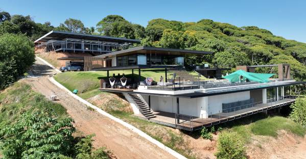 Design project for Landscape Design for Oceanfront Beachhome in Costa ...