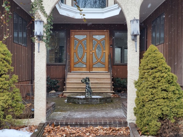 Design project for Design of an Enclosed Atrium that Serves as a Foyer ...