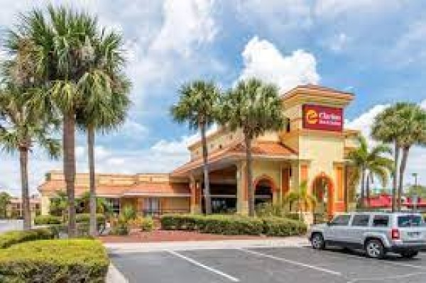 Design project for Kissimmee Hotel-Multi-Family Conversion (Exterior ...