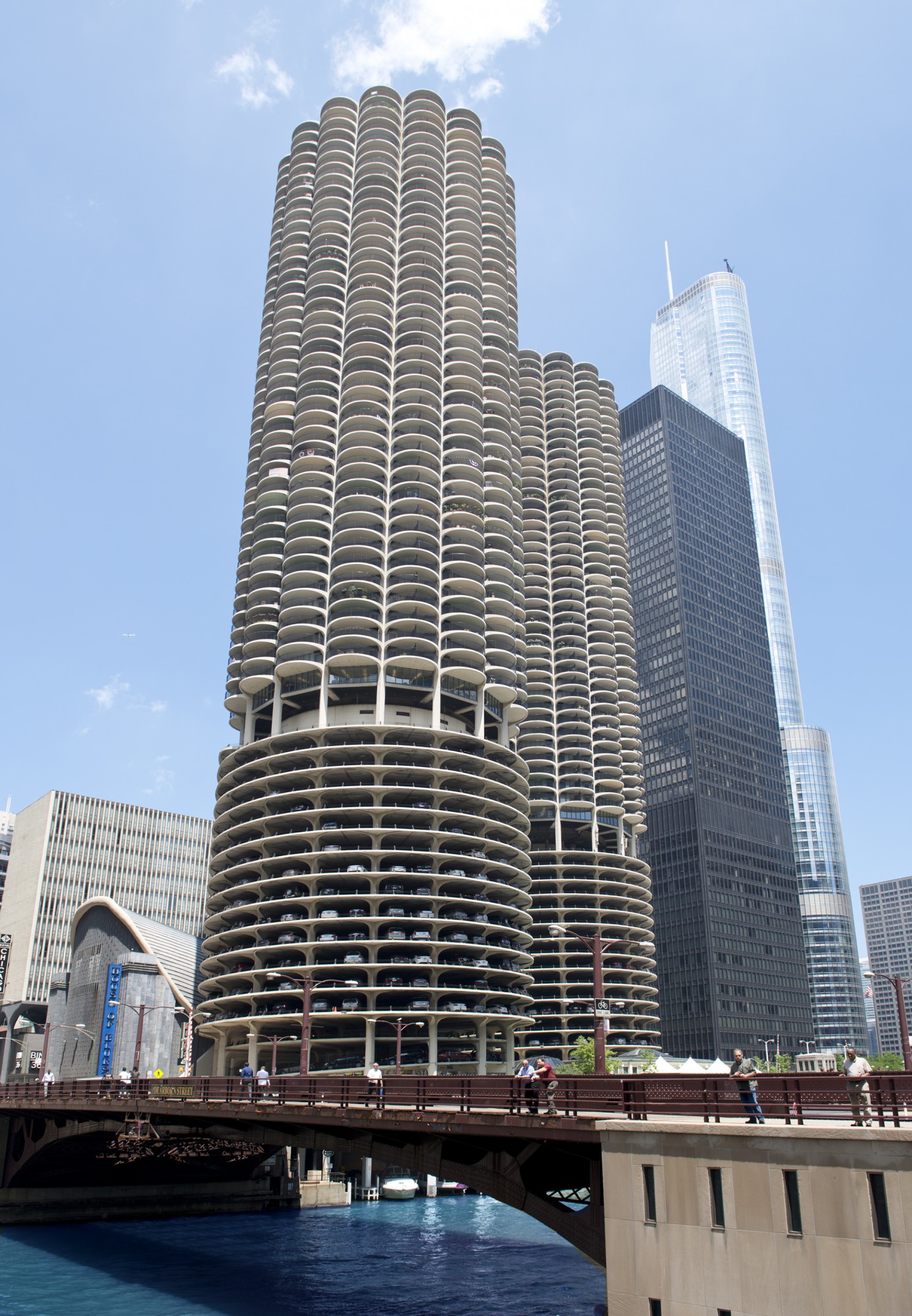Marina City Buildings Of Chicago Chicago Architecture Center Marina City Buildings Of Chicago Chicago Architecture Center
