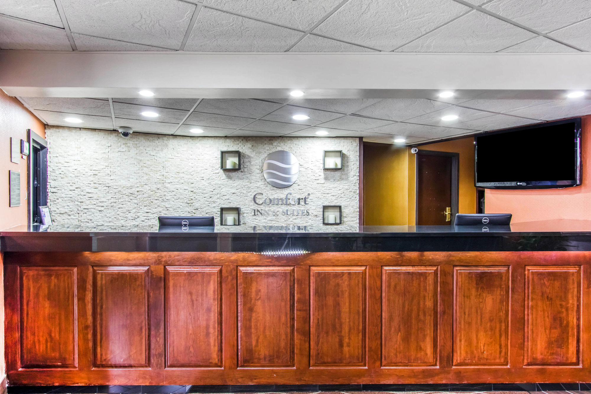 Discount Coupon for Quality Inn & Suites in Memphis, Tennessee - Save ...