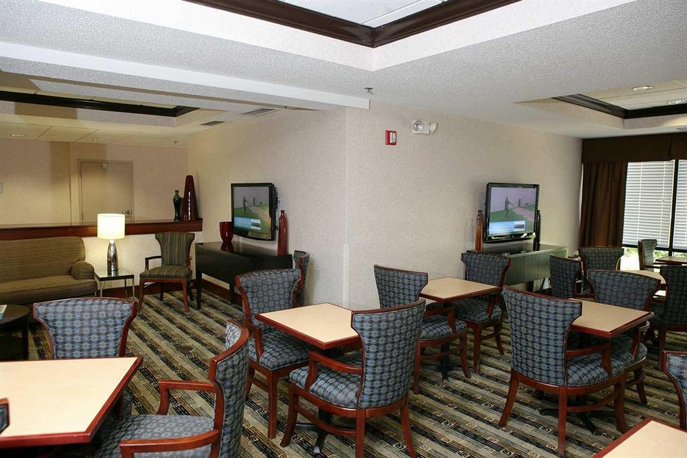 Discount Coupon for Hampton Inn Cincinnati Eastgate in Cincinnati, Ohio ...