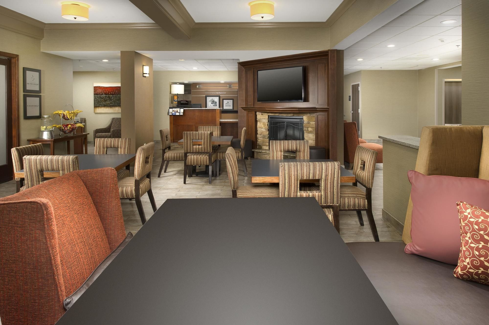 Discount Coupon for Hampton Inn Rochester - North in Rochester, New ...