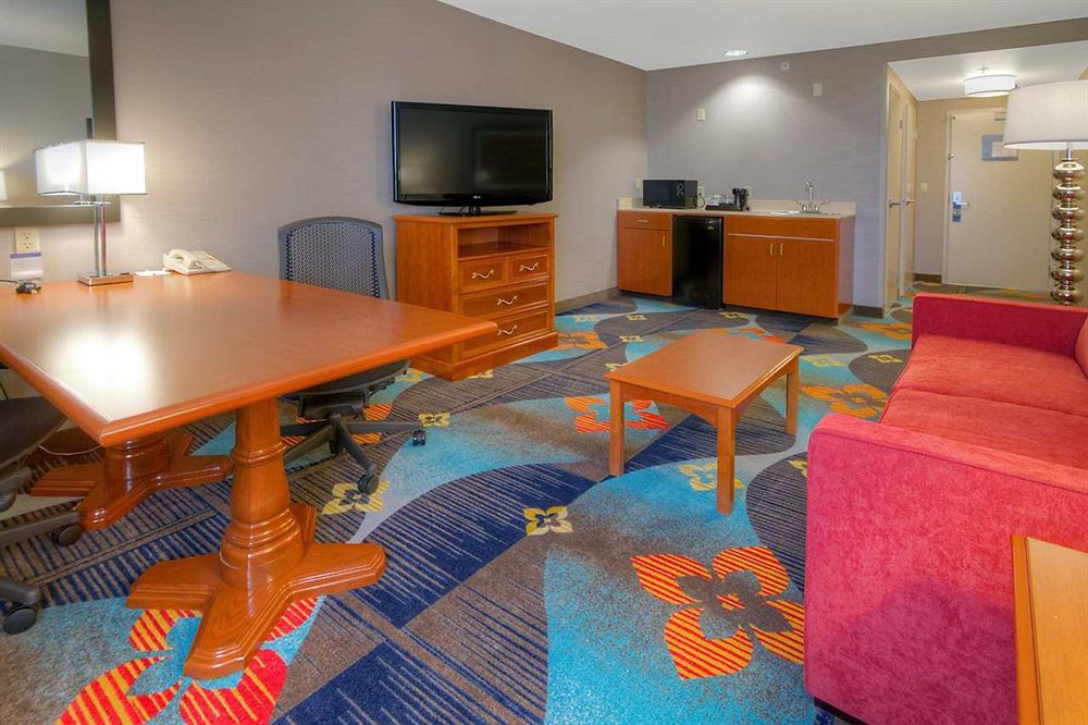 Milpitas Hotel Coupons for Milpitas, California - FreeHotelCoupons.com