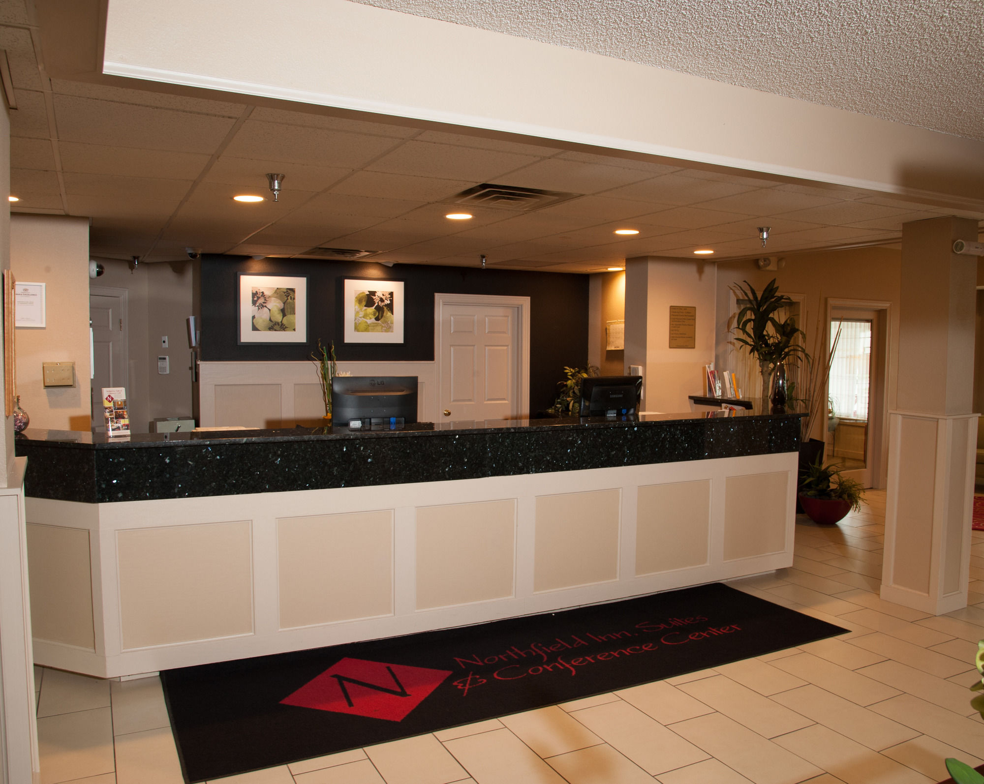 Discount Coupon for Northfield Inn, Suites & Conference Center in ...