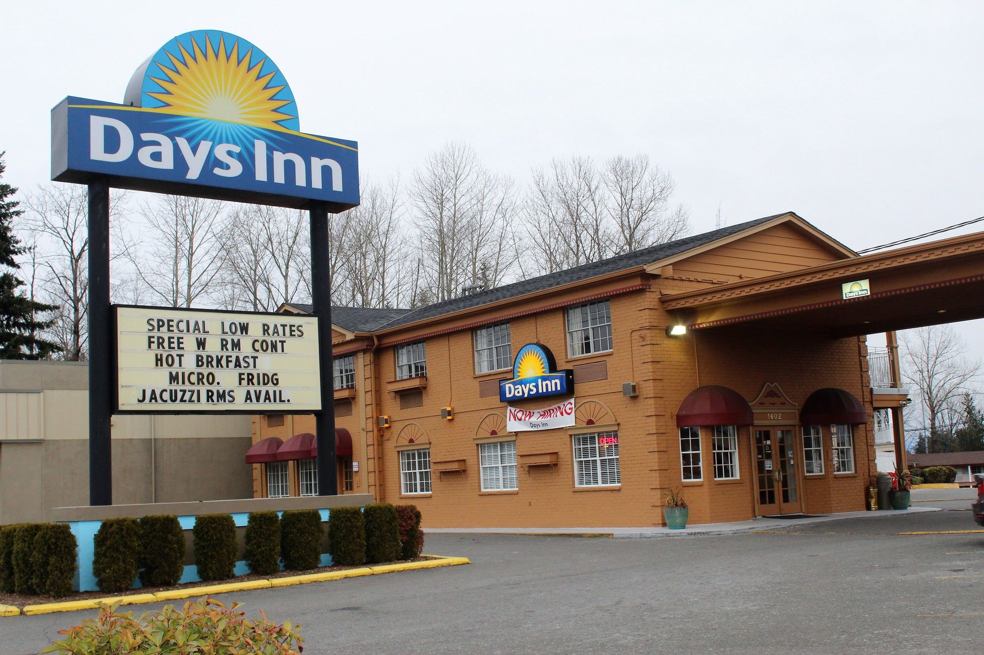 Discount Coupon for Days Inn Everett in Everett, Washington - Save Money!