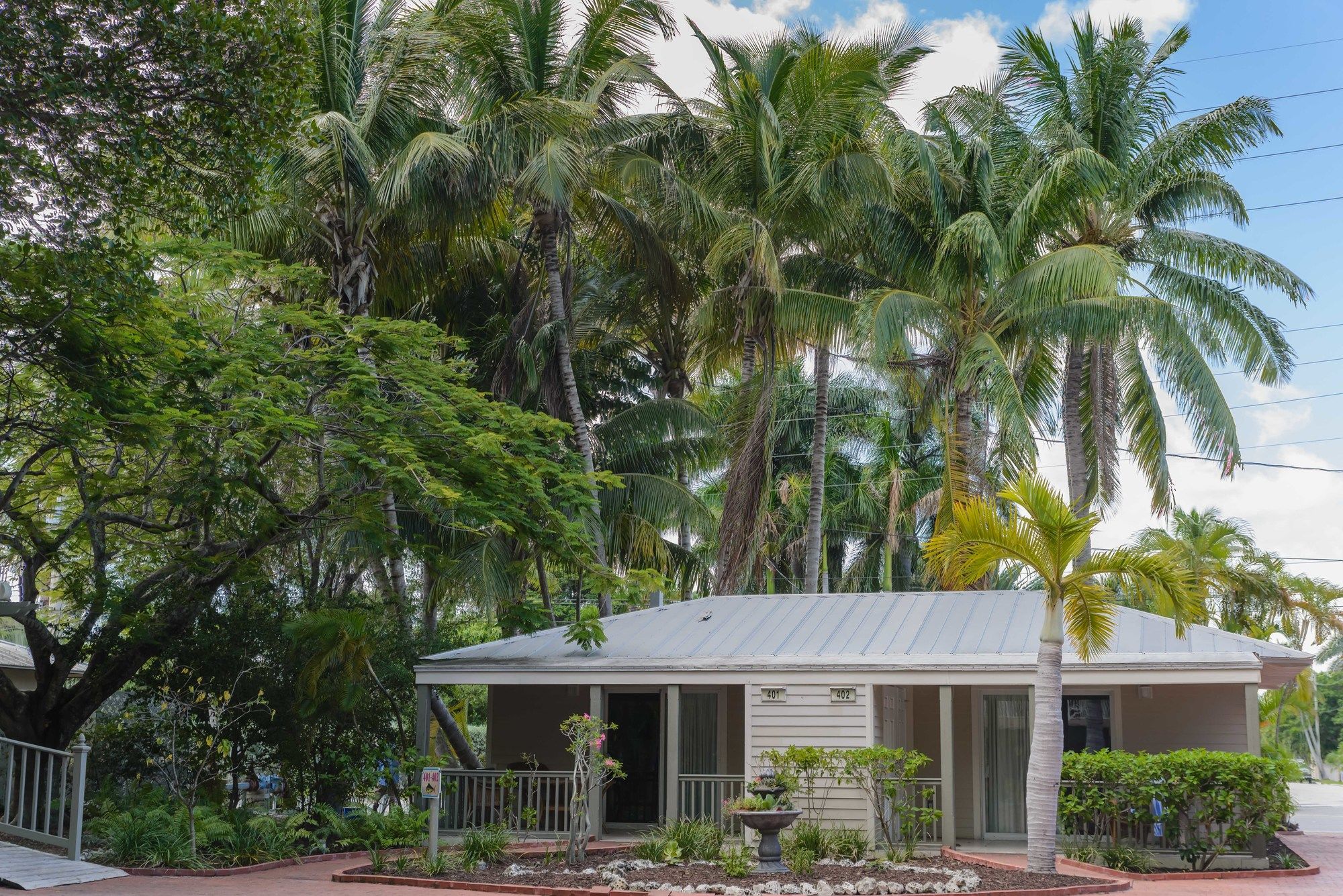 Discount Coupon for Coconut Mallory Resort And Marina By Kees Vacations ...