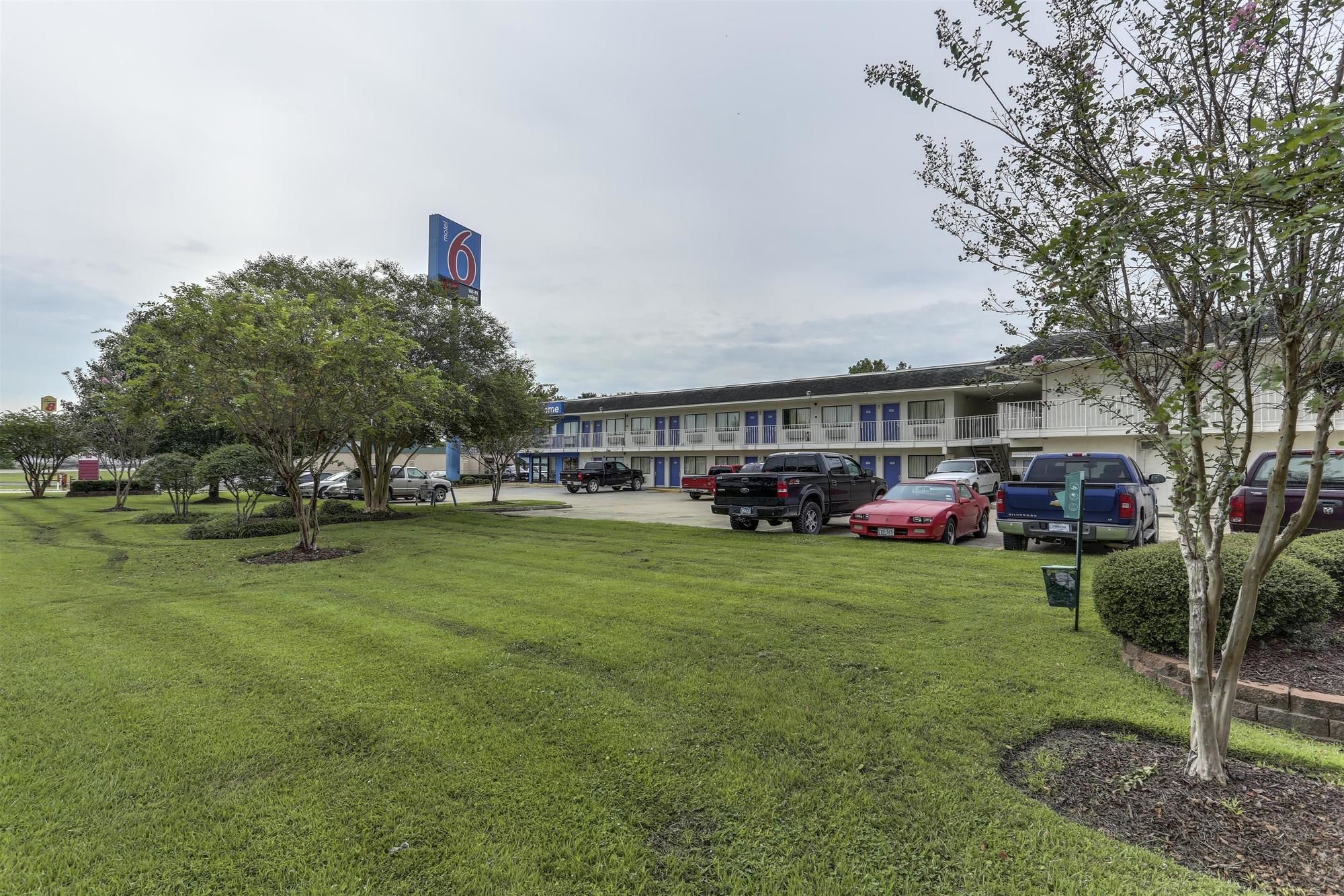 Discount Coupon for Motel 6 Baton Rouge - Port Allen in Port Allen ...