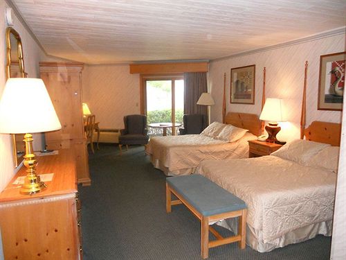 Discount Coupon for Paradise Inn in Bennington, Vermont - Save Money!