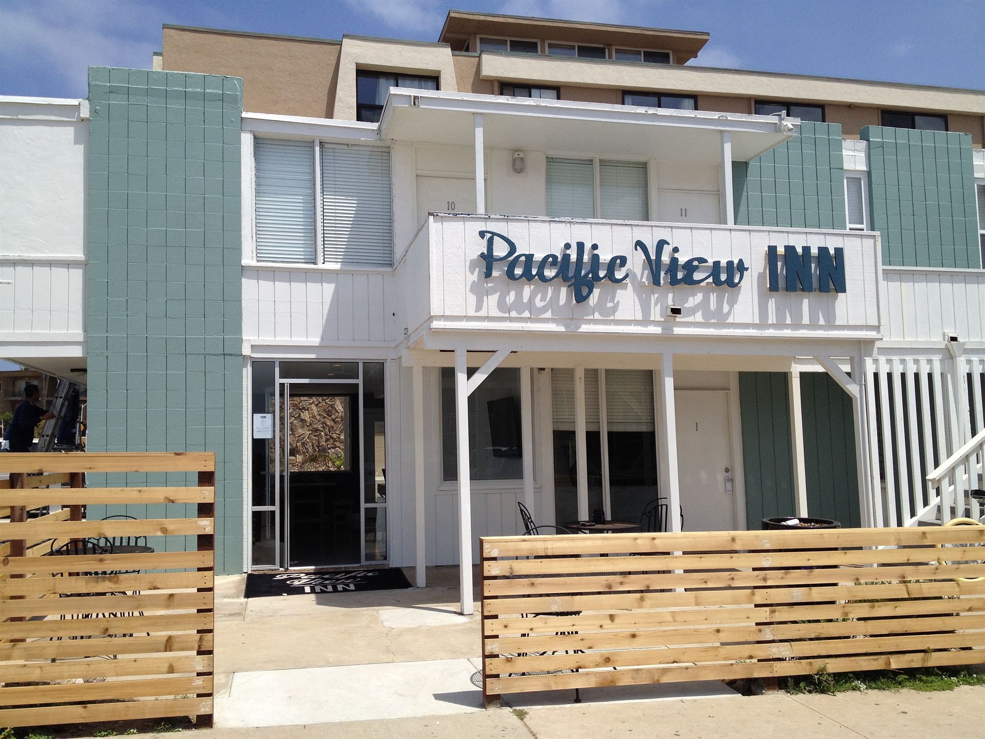 Discount Coupon for Pacific View Inn in San Diego, California - Save Money!