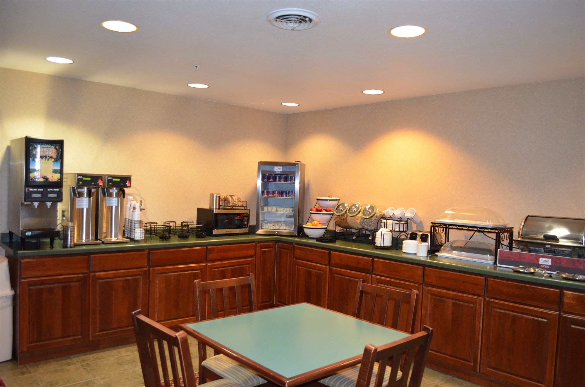 Maquoketa Hotel Coupons for Maquoketa, Iowa - FreeHotelCoupons.com